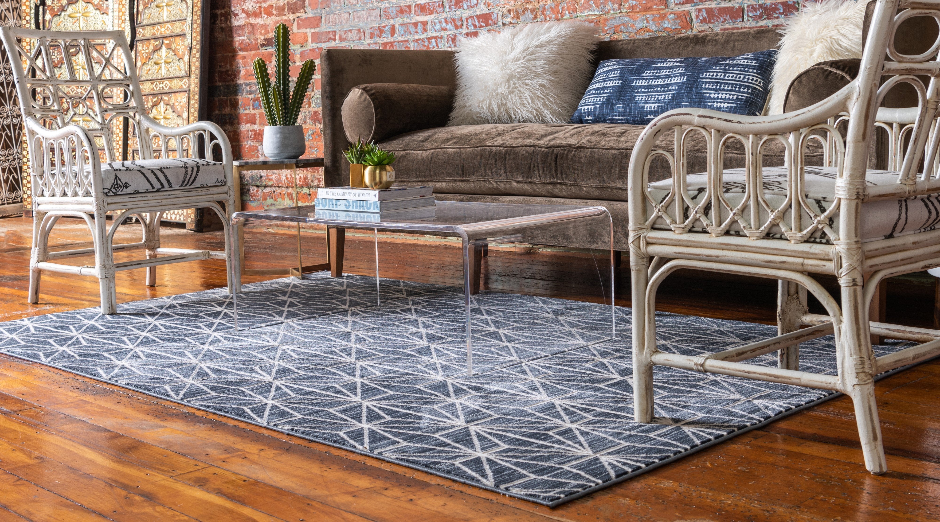 Fifth Avenue Area Rug by Jill Zarin